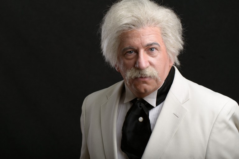 Famous Figures - Wigs for Interpreters and Impersonators